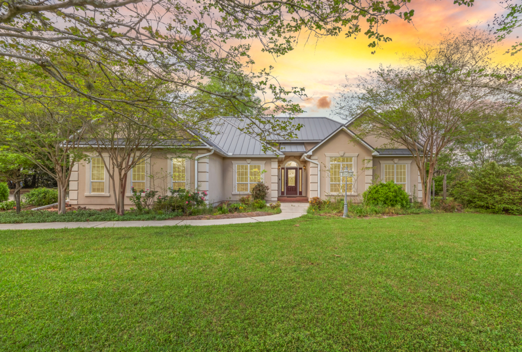 358 Oak Hill Road, Newton, Alabama 36352 - Wiregrass Home Team